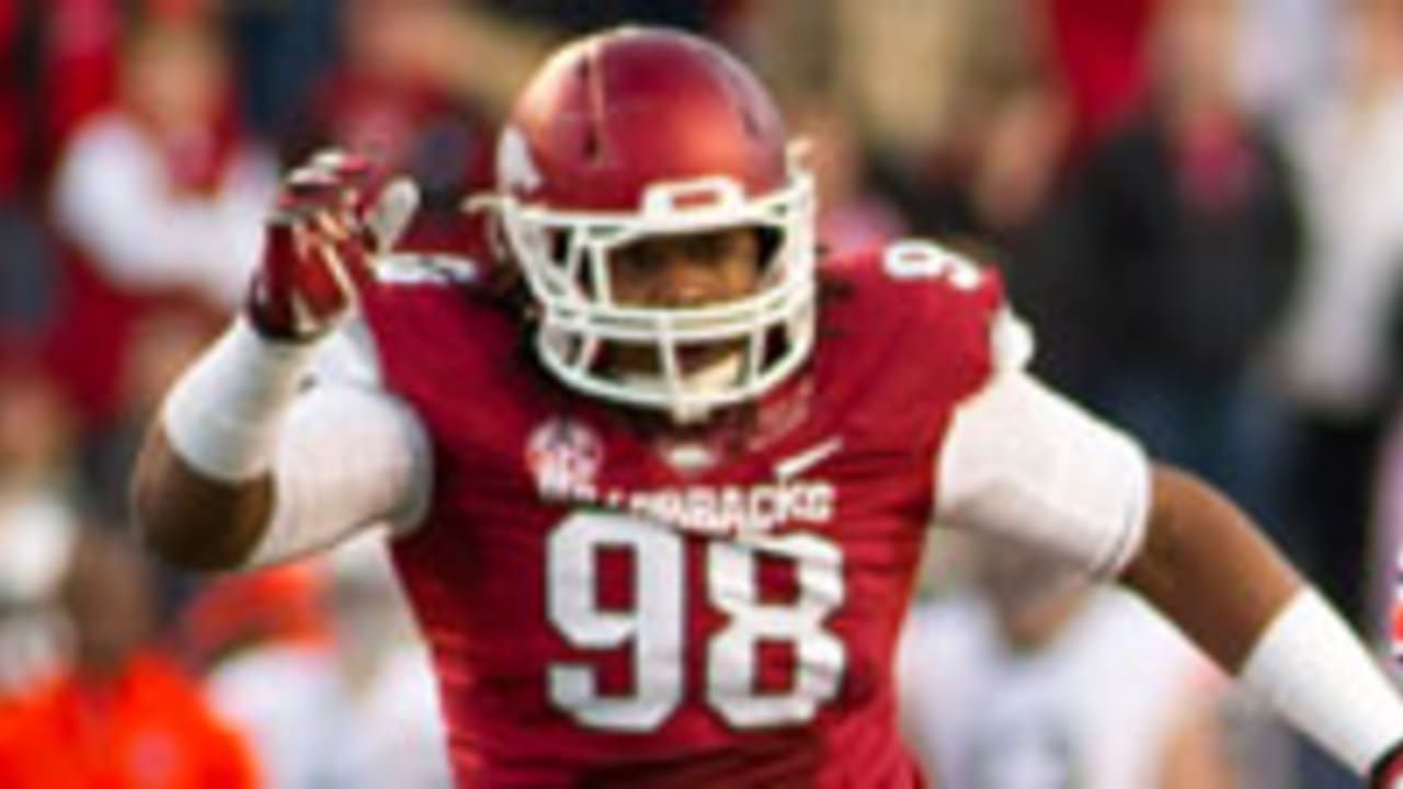 Arkansas DL Robert Thomas draws NFL Combine invitation