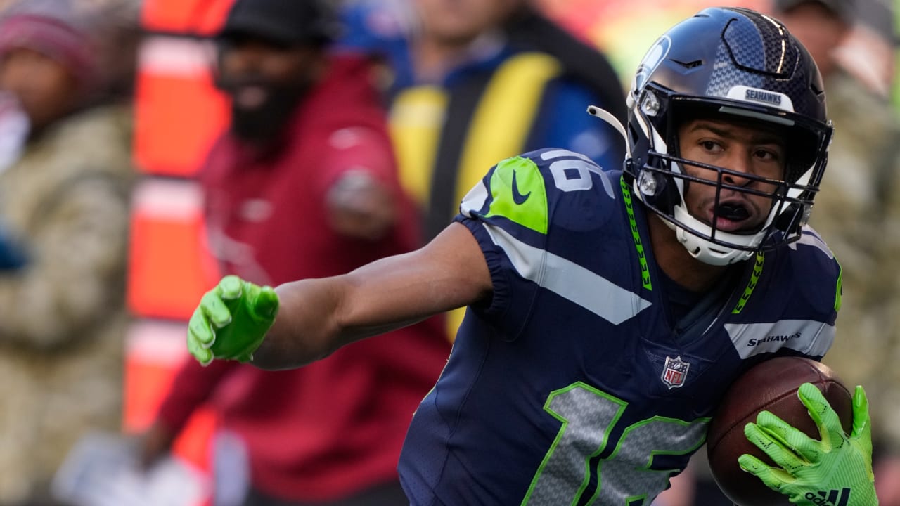 Seattle Seahawks wide receiver Tyler Lockett crosses the entire field ...