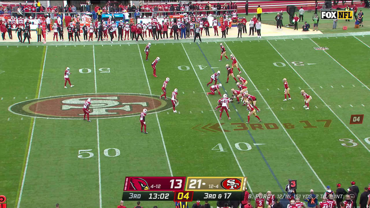 San Francisco 49ers running back Christian McCaffrey takes handoff for ...