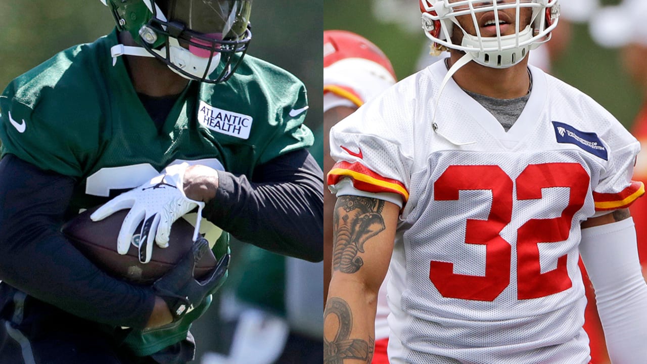 Nick Foles, Le'Veon Bell among top free agent signings of 2019