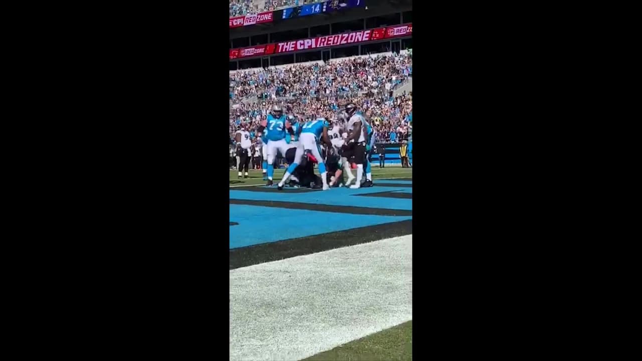 Watch Alex Collins' Irish dance from field level