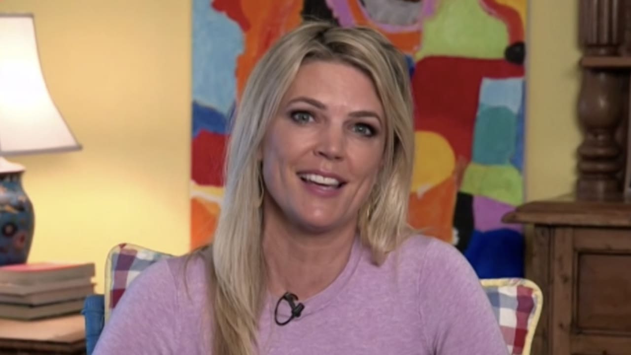 Melissa Stark previews 'NFL 360' episode featuring Jacksonville Jaguars fan David Bloch