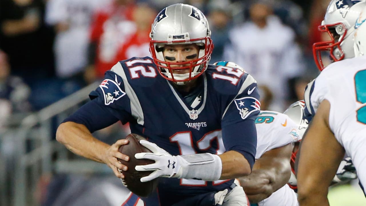 Perfect Patriots make it look easy against Dolphins