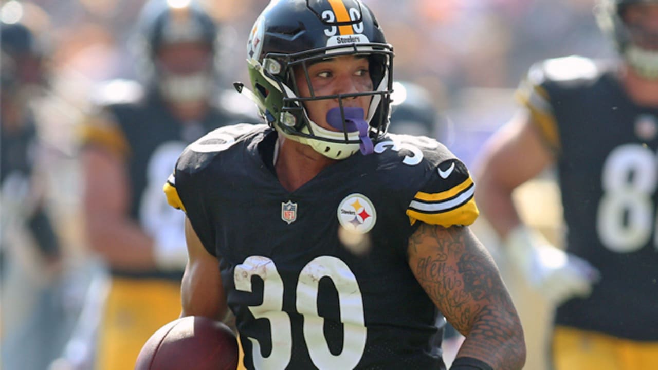 James Conner rushes 2 yards for second touchdown