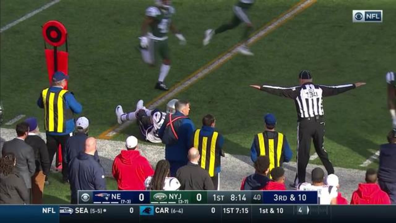 Brady throws three incomplete passes to Gronkowski