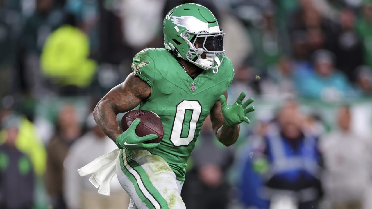 Philadelphia Eagles running back D'Andre Swift resembles former Eagles ...
