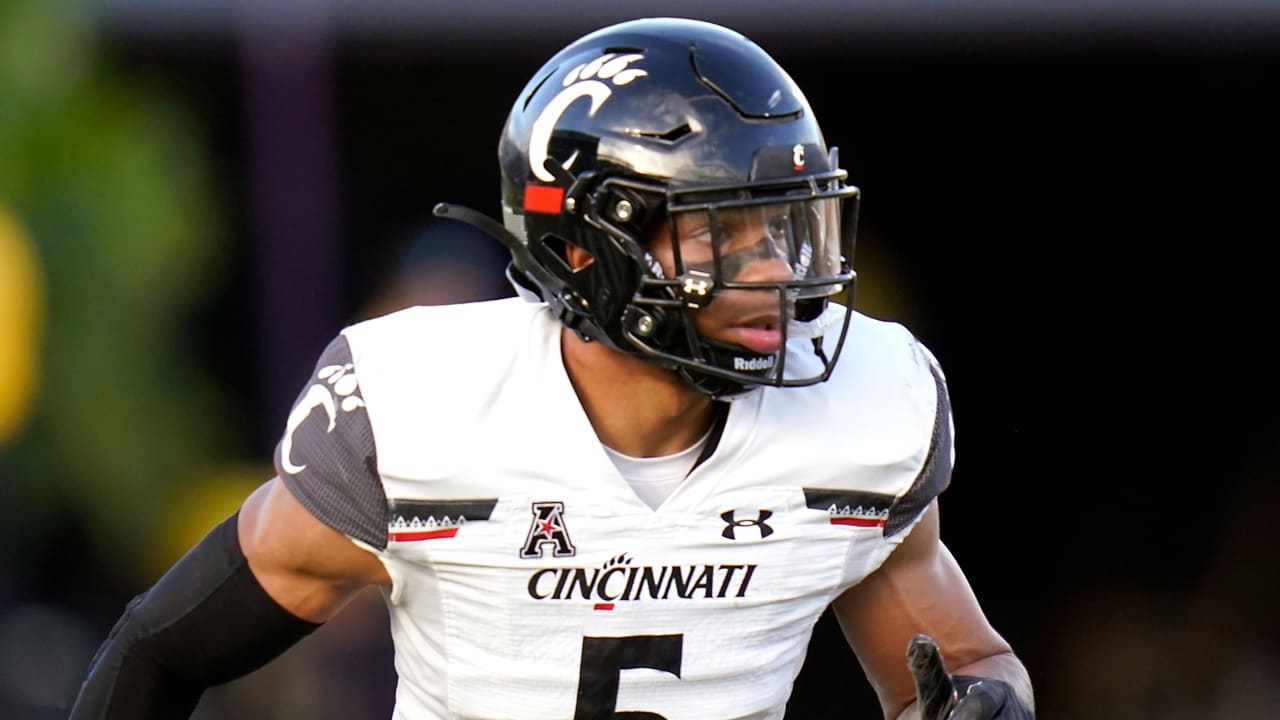 Washington Football Team select Cincinnati safety Darrick Forrest with ...
