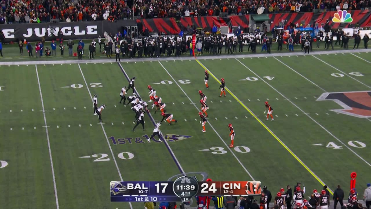 Cincinnati Bengals cornerback Mike Hilton comes off the edge to drop ...