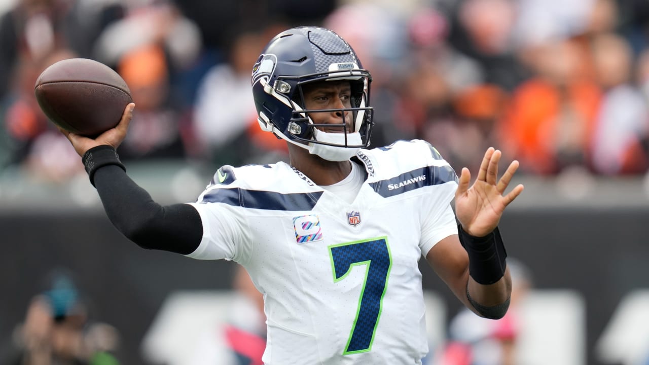 NFL Fantasy 2023 Start 'Em, Sit 'Em: Quarterbacks for Week 7