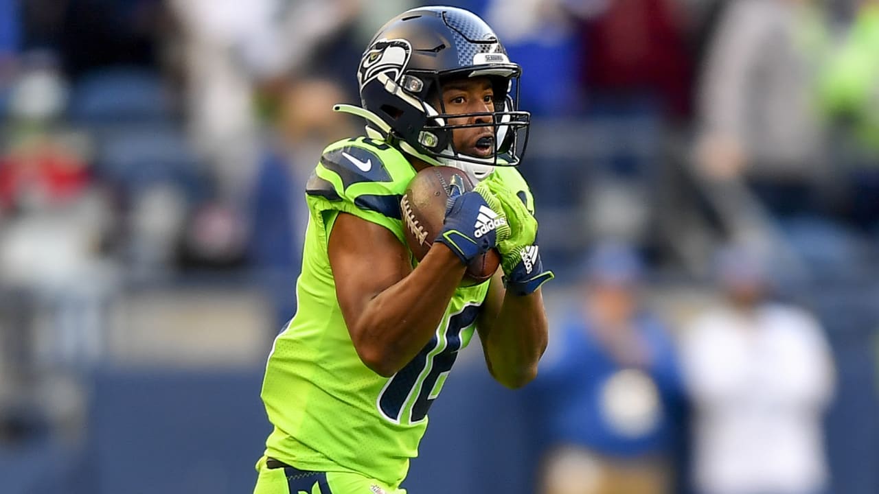 Seattle Seahawks quarterback Russell Wilson's first pass of the game is ...