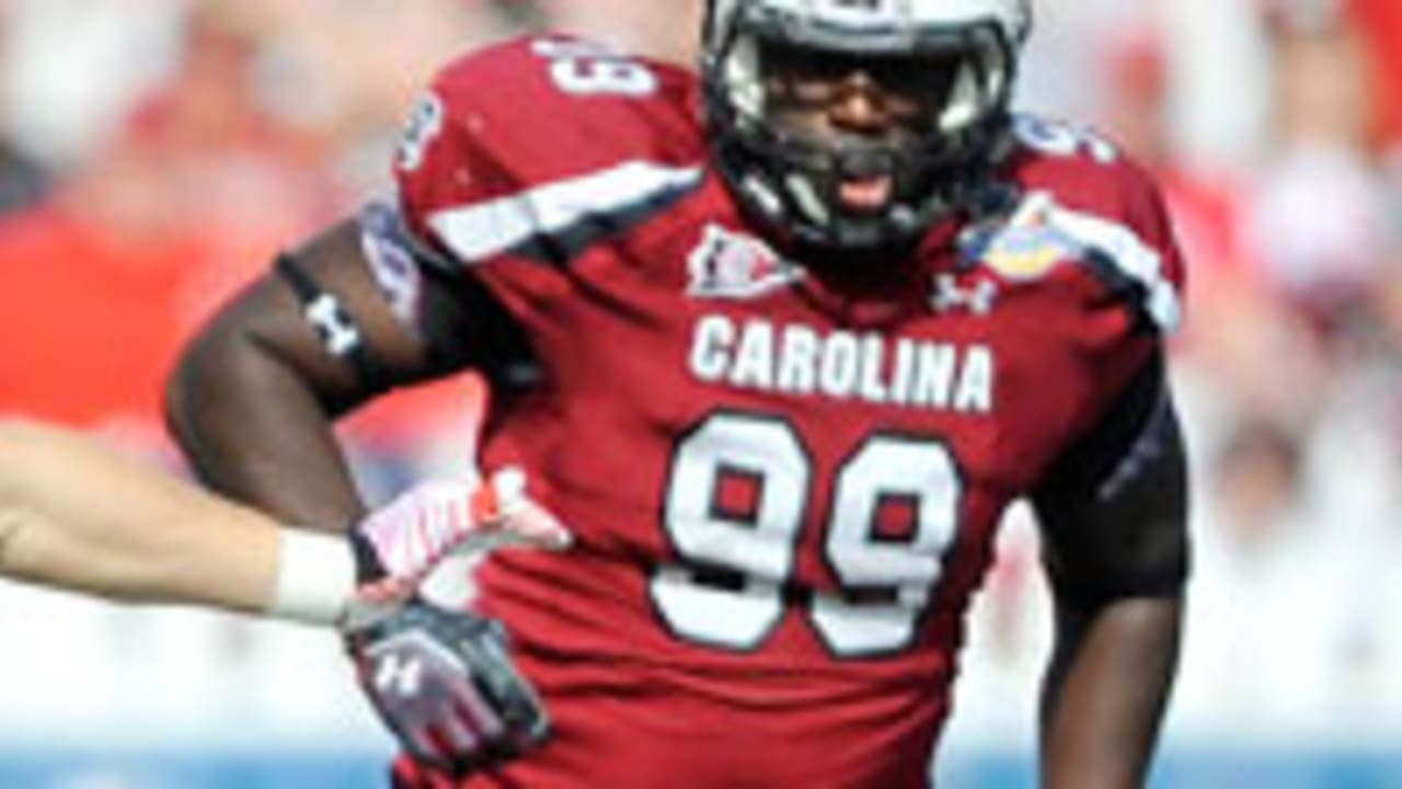 South Carolina's Kelcy Quarles to enter NFL draft, says father