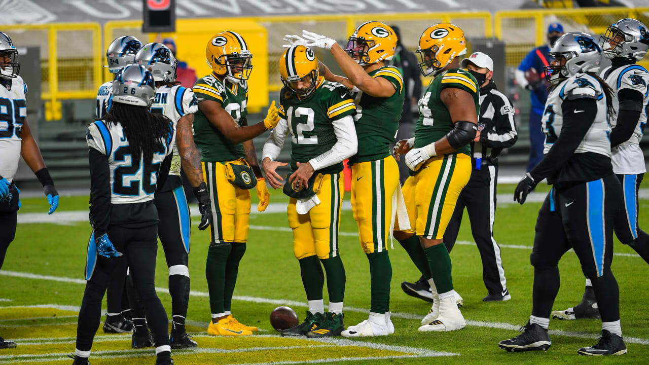 Green Bay Packers crown quarterback Aaron Rodgers after walk-in TD ...