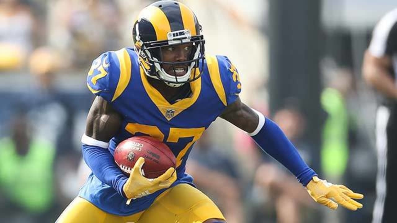 NFL Way to Play recipient for Week 8: Los Angeles Rams cornerback Sam ...