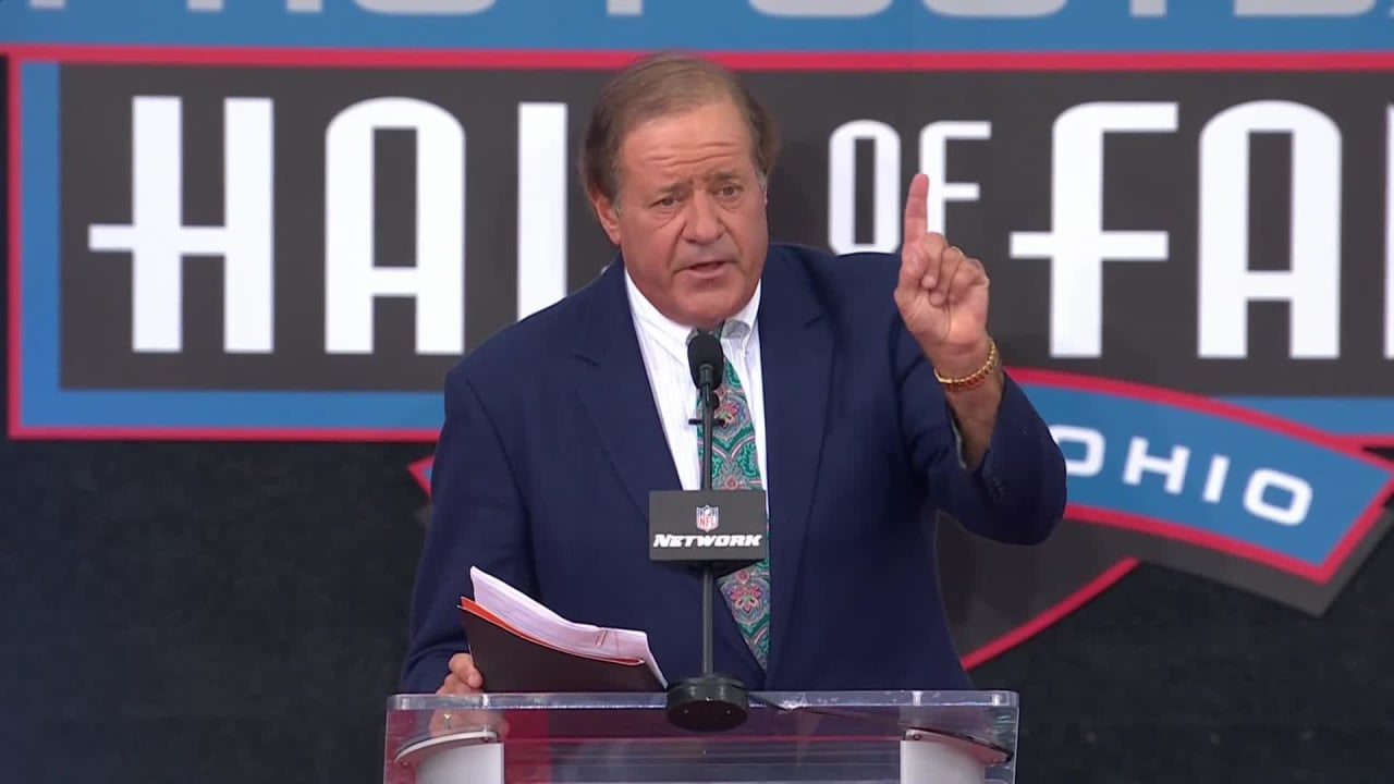 Legendary sportscaster Chris Berman introduces the 2022 Hall of Fame ...