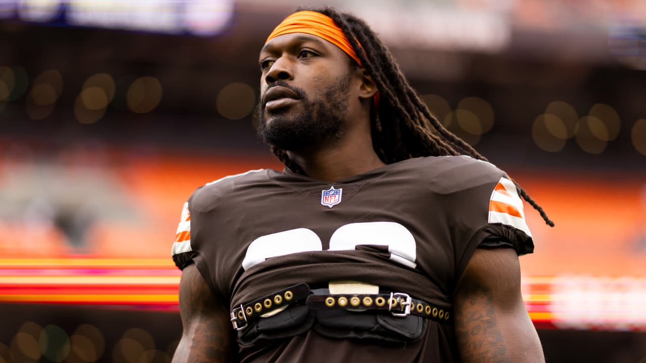 NFL Network's Scott Pioli explains why linebacker Jadeveon Clowney signing with Cleveland Browns ...