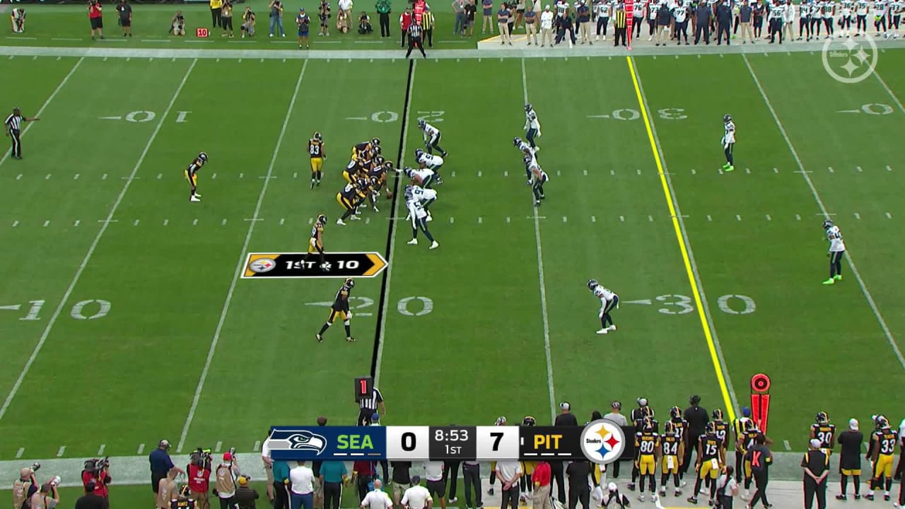 Pittsburgh Steelers rookie tight end Connor Heyward plucks a 16-yard ...