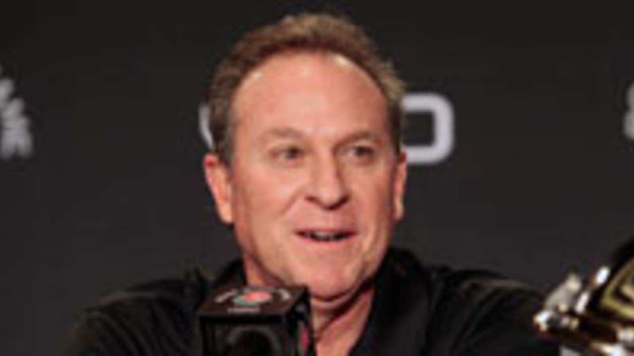 Oregon defensive coordinator Nick Aliotti to retire after bowl