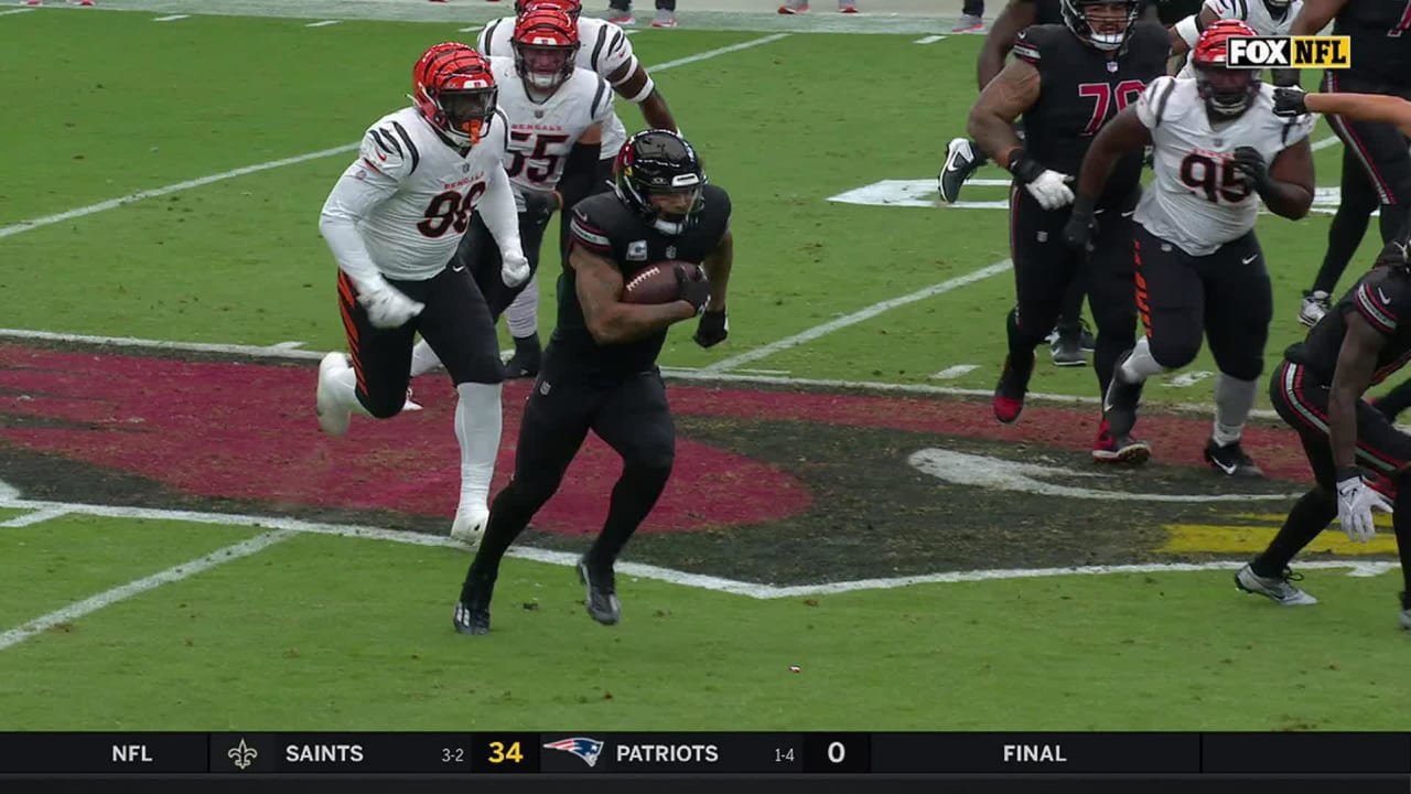 Arizona Cardinals running back James Conner breaks loose for 35-yard ...