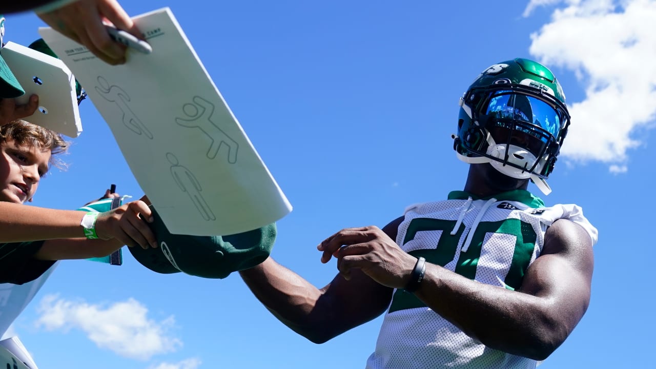 NFL Network's Tom Pelissero: One New York Jets rookie has been 'wreaking havoc' at training camp