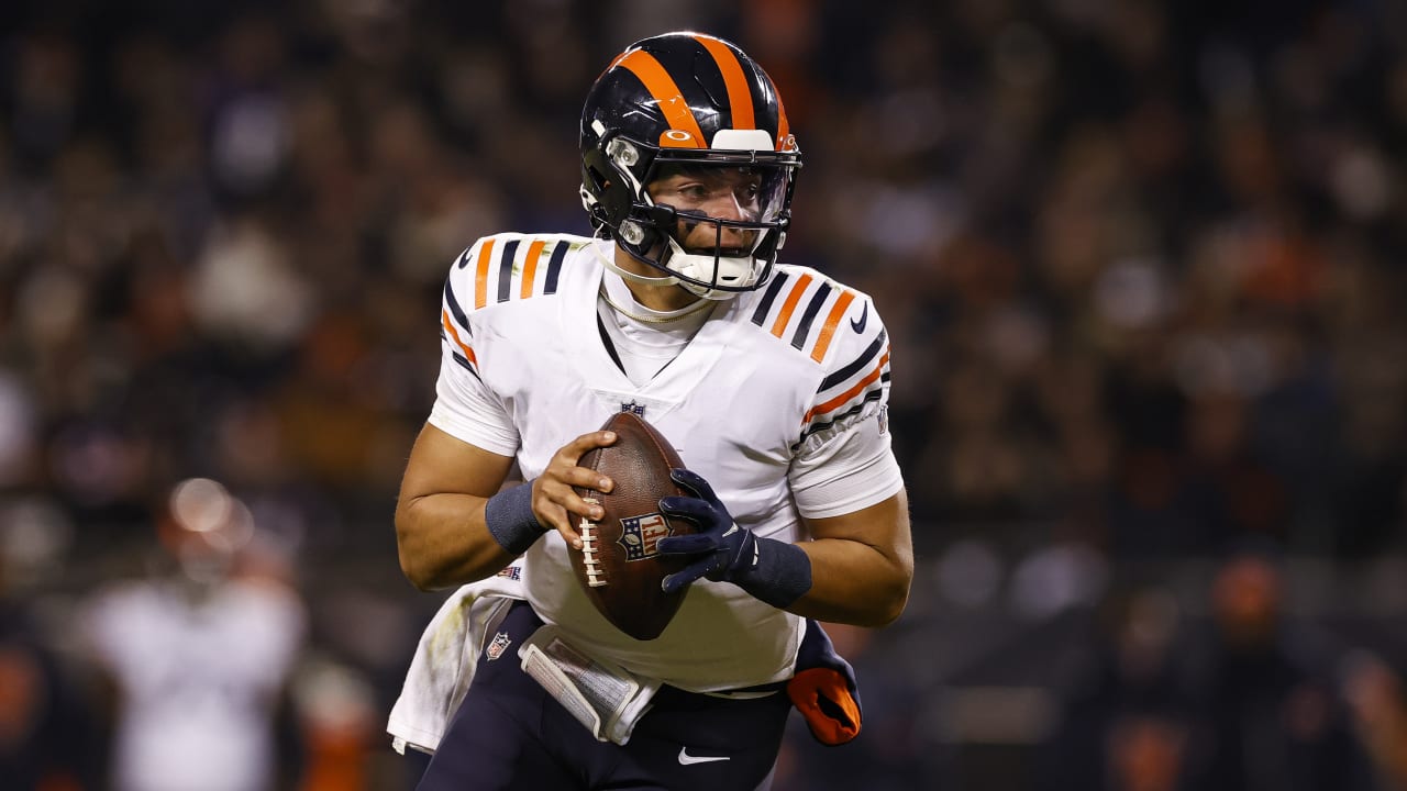 What to expect from Chicago Bears QB Justin Fields in Year 2 | 'GMFB'