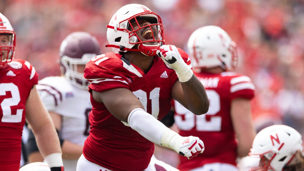 New York Giants select defensive tackle Jordon Riley with No. 243 pick ...