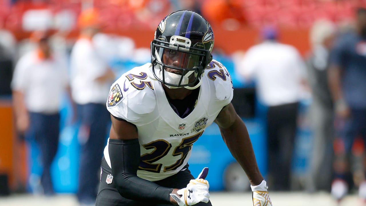 Ravens' Tray Walker critically injured in dirt bike crash