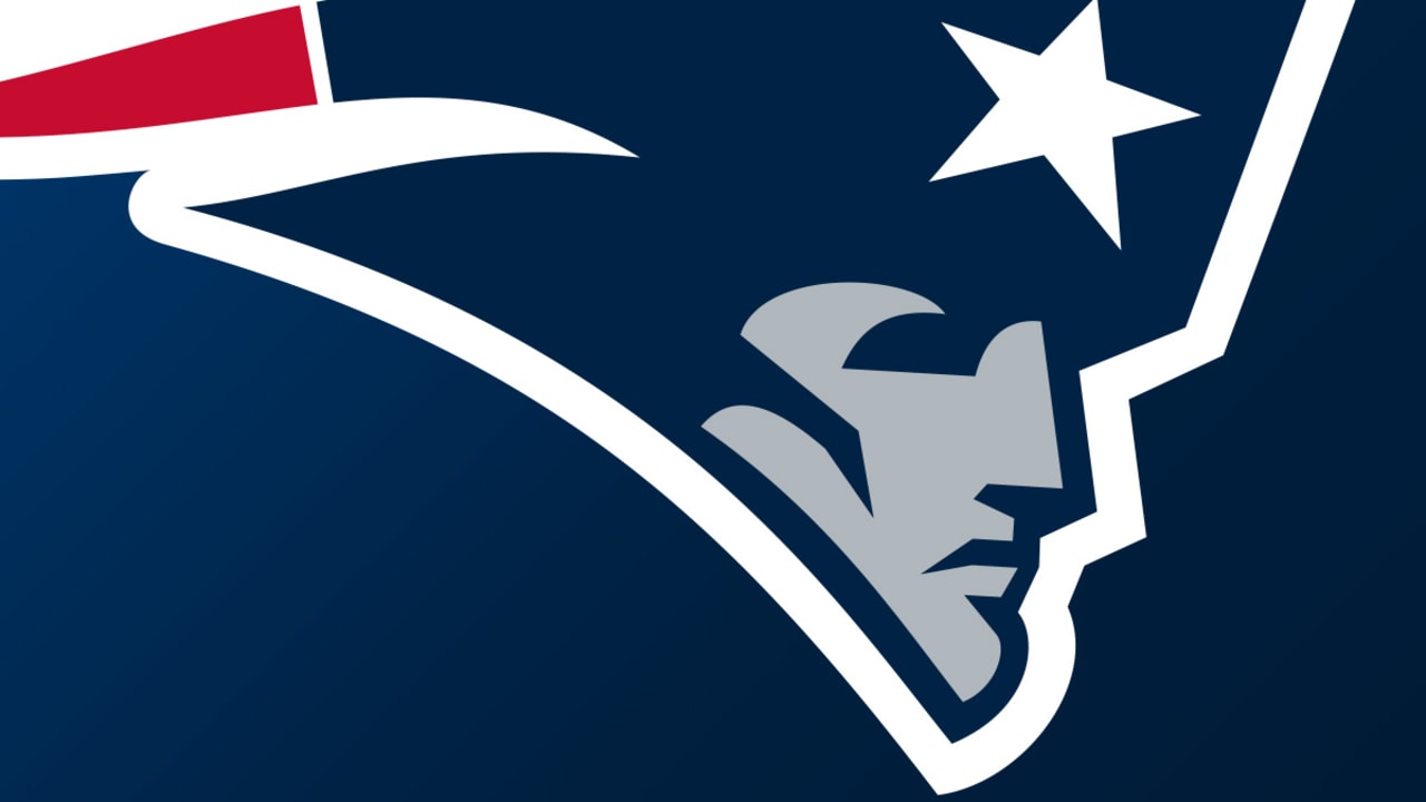 Fan who threw beer on Tyreek Hill banned from Gillette