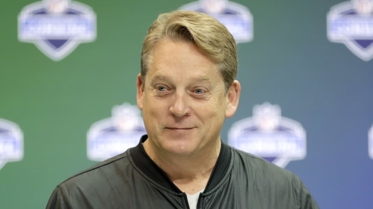 Raiders' Jack Del Rio: 'Don't lose your quarterback'