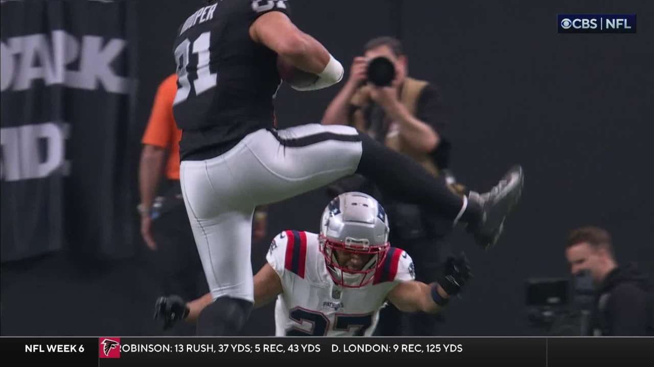 Las Vegas Raiders tight end Austin Hooper activates hurdle at perfect ...