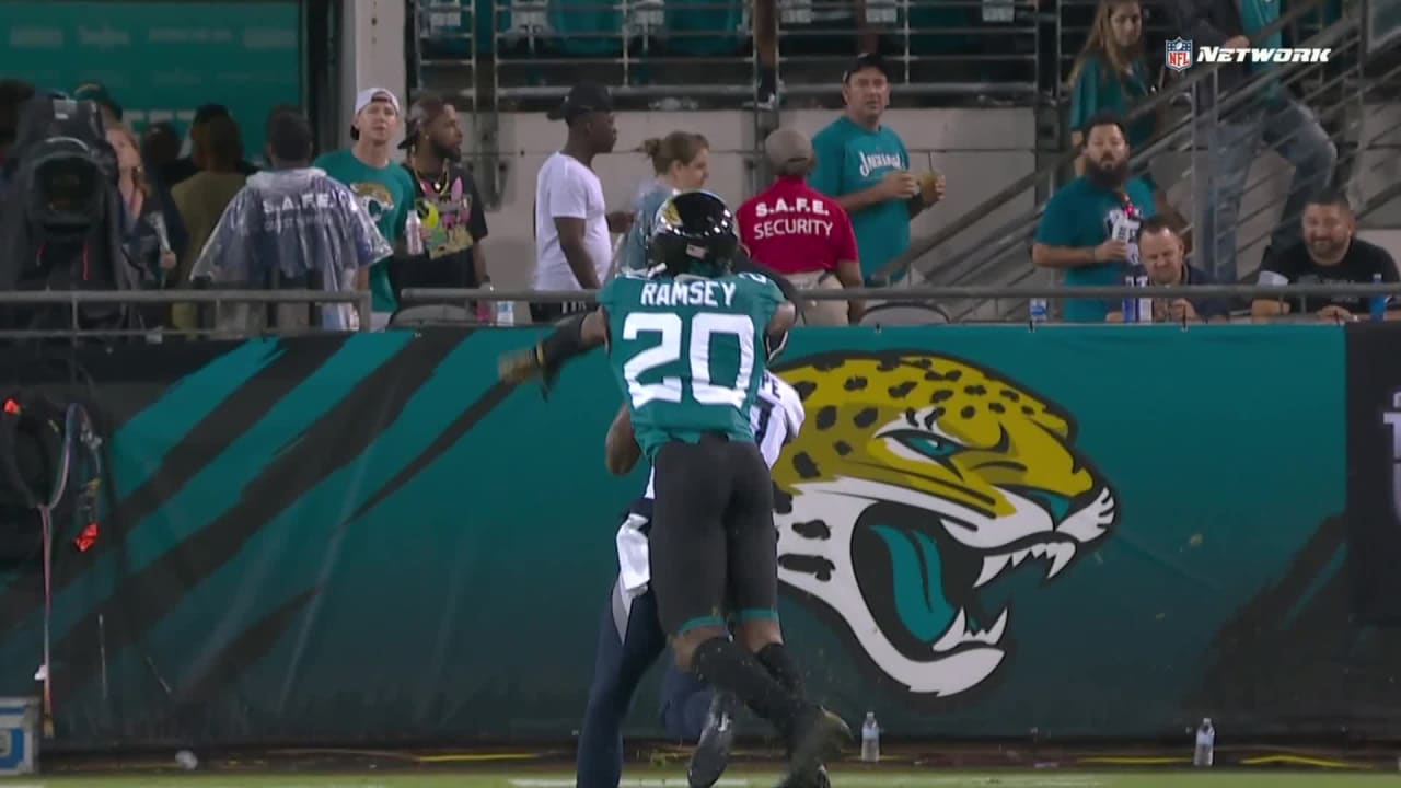 Sharpe hauls in perfect over-the-shoulder catch for 47 yards