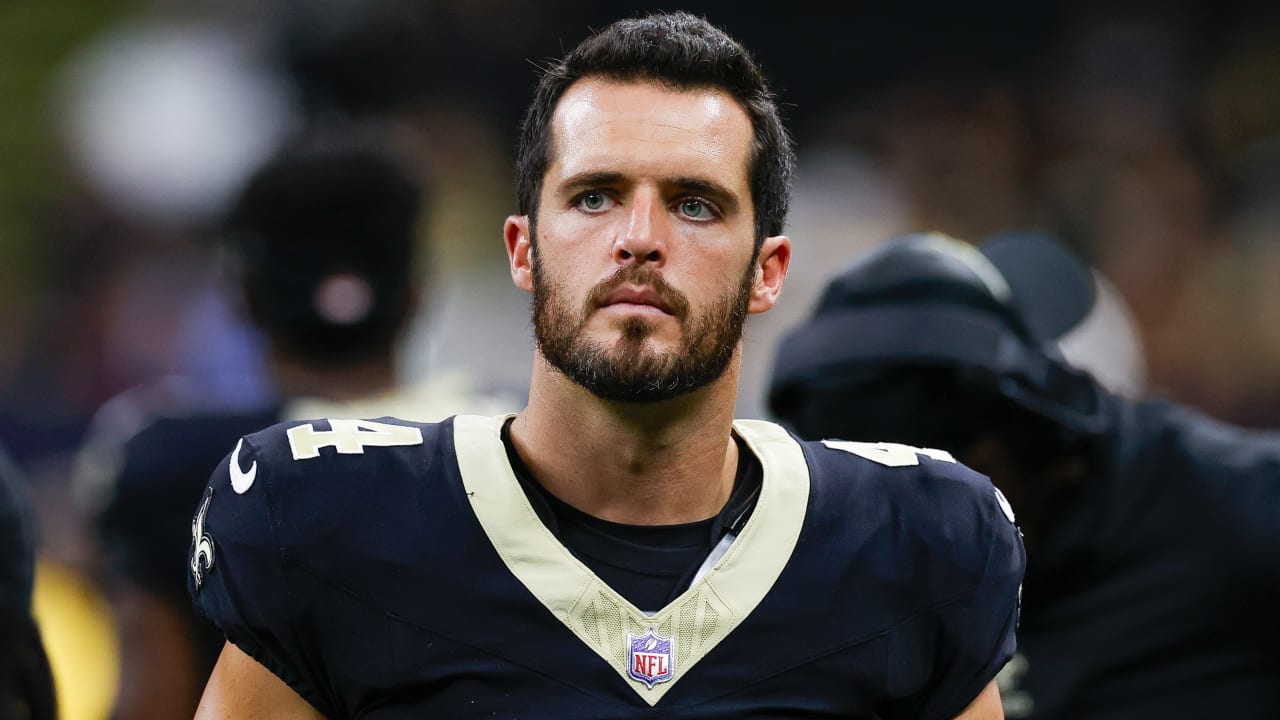 Saints QB Derek Carr (shoulder) considered week to week, not yet ruled ...