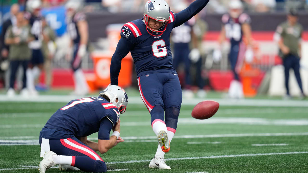 New England Patriots kicker Nick Folk connects on a second 40+ yard FG ...