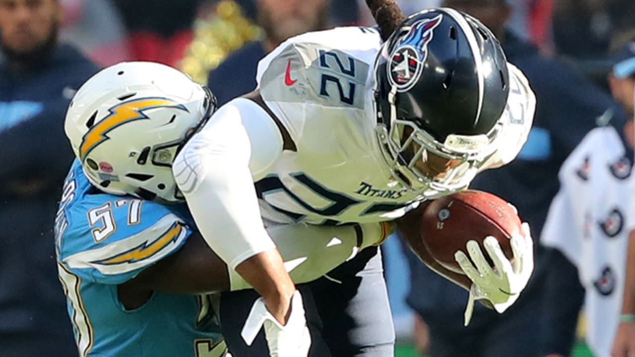 Derrick Henry turns short pass into 21-yard gain