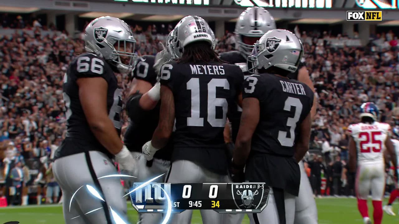 Las Vegas Raiders wide receiver Jakobi Meyers shows off his speed on 17-yard end-around TD