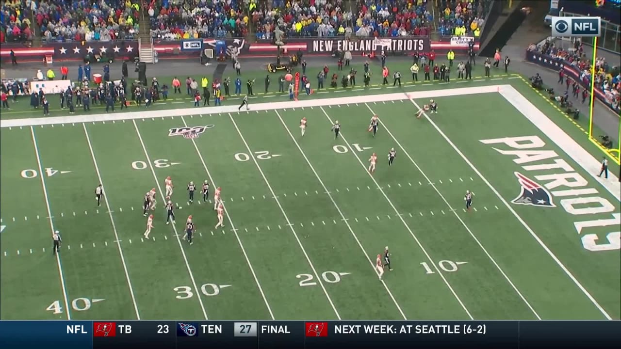 Demetrius Harris beats Dont'a Hightower for Browns' first TD