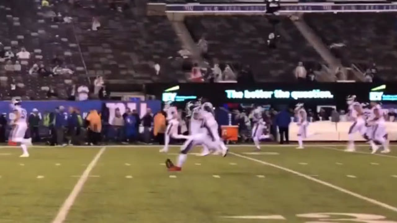 OBJ kicks mesmerizing pregame field goal