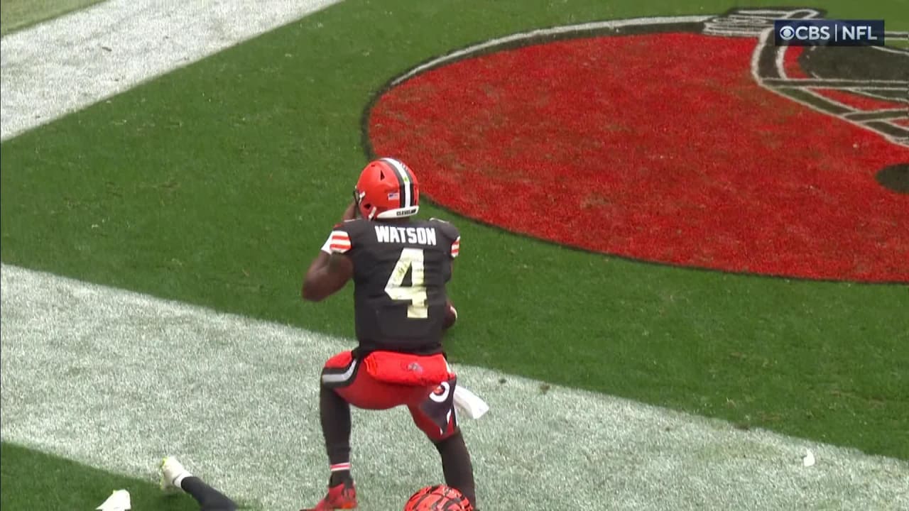Cleveland Browns quarterback Deshaun Watson races to pylon for first TD ...
