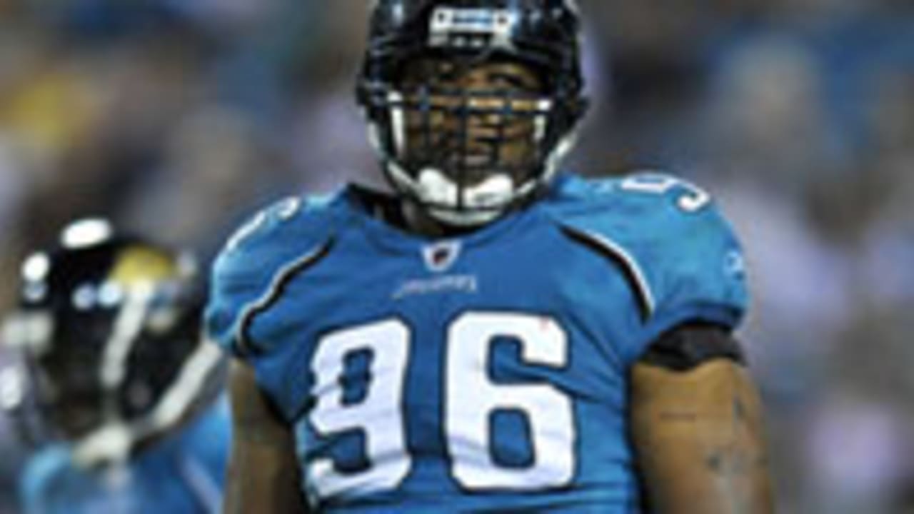 Terrance Knighton signs Denver Broncos contract