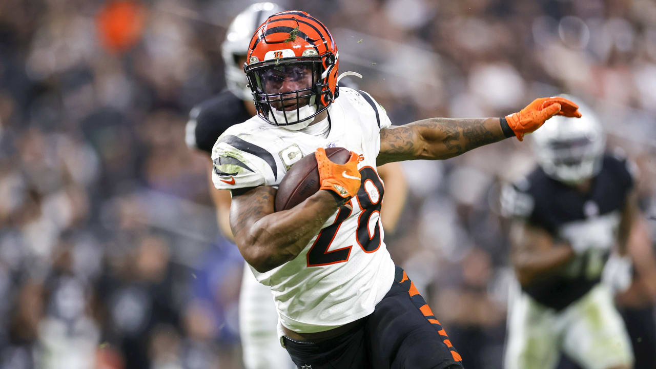 Cincinnati Bengals running back Joe Mixon's best runs from his 2-TD ...