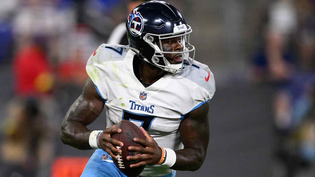 Which rookie QB was a standout from their preseason debut? | 'NFL Total ...