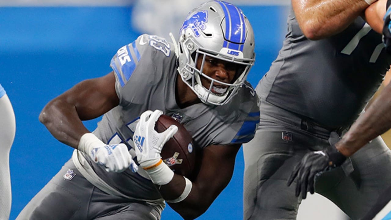 Kerryon Johnson gallops through opening for 24 yards