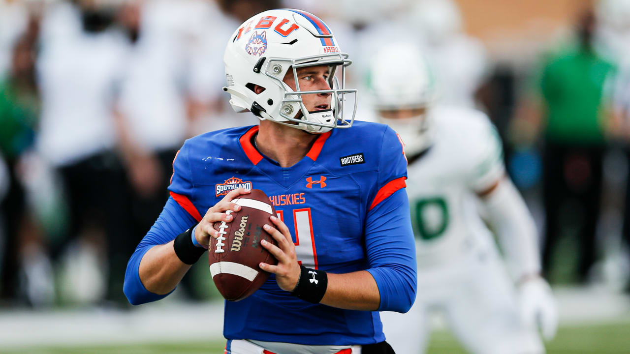 Patriots select Western Kentucky QB Bailey Zappe in fourth round of ...