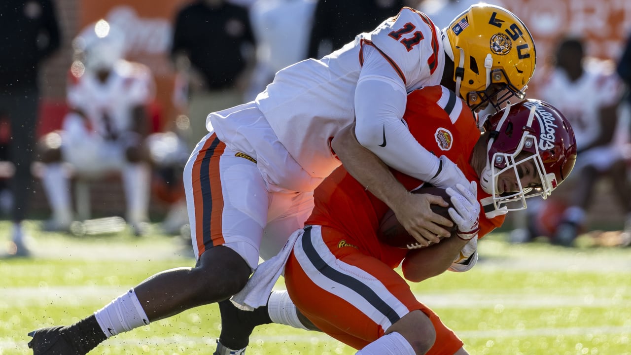 LSU Tigers defensive lineman Ali Gaye takes off like a rocket on 9-yard ...