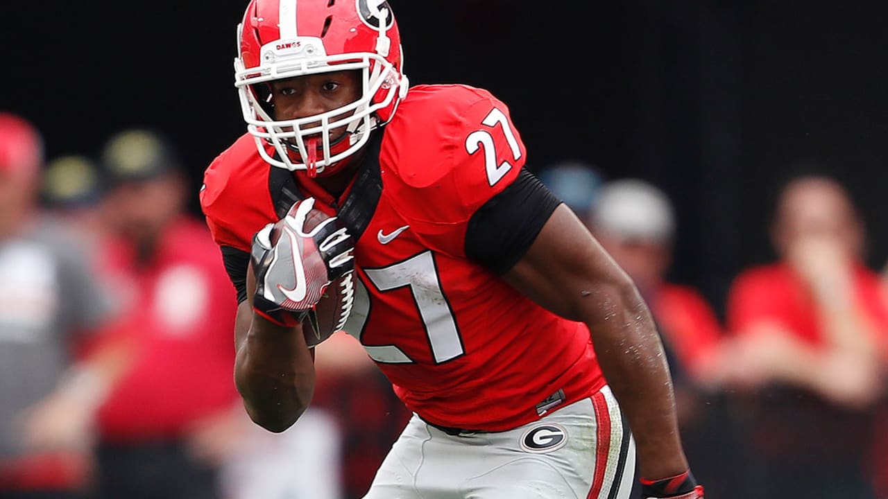 Nick Chubb looking to expand role, meets with Jim Chaney