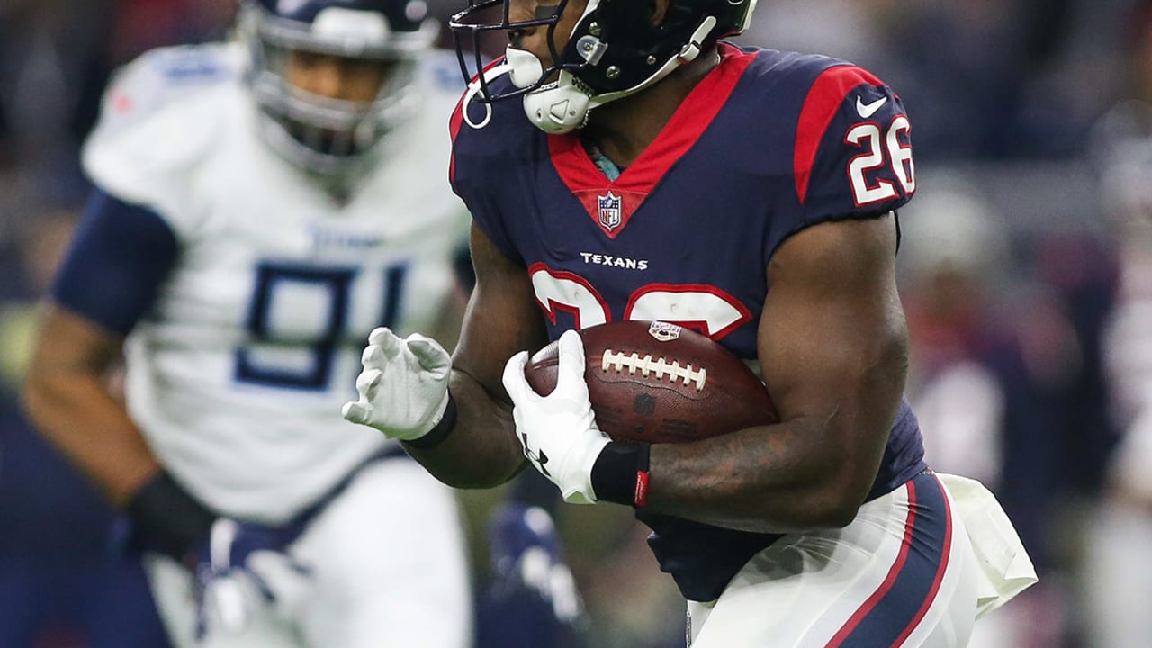 Texans' rushing attack complements dominant defense