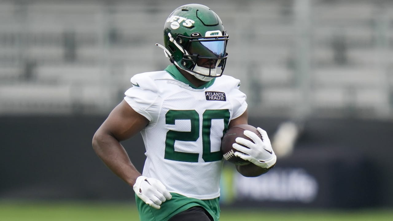 Will Breece Hall improve or decline in 2023? | 'NFL Fantasy Live'