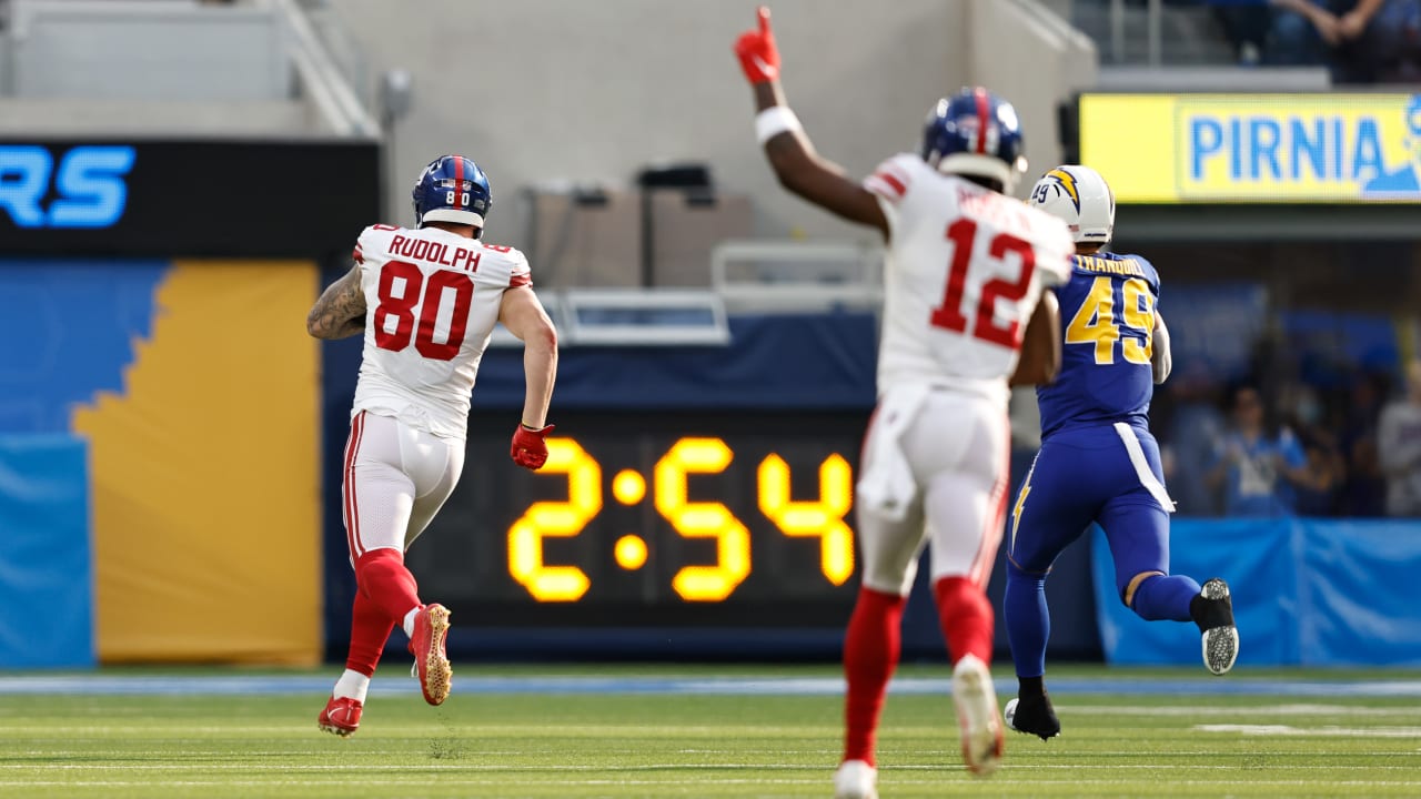 New York Giants tight end Kyle Rudolph rumbles for a career-long 60 ...