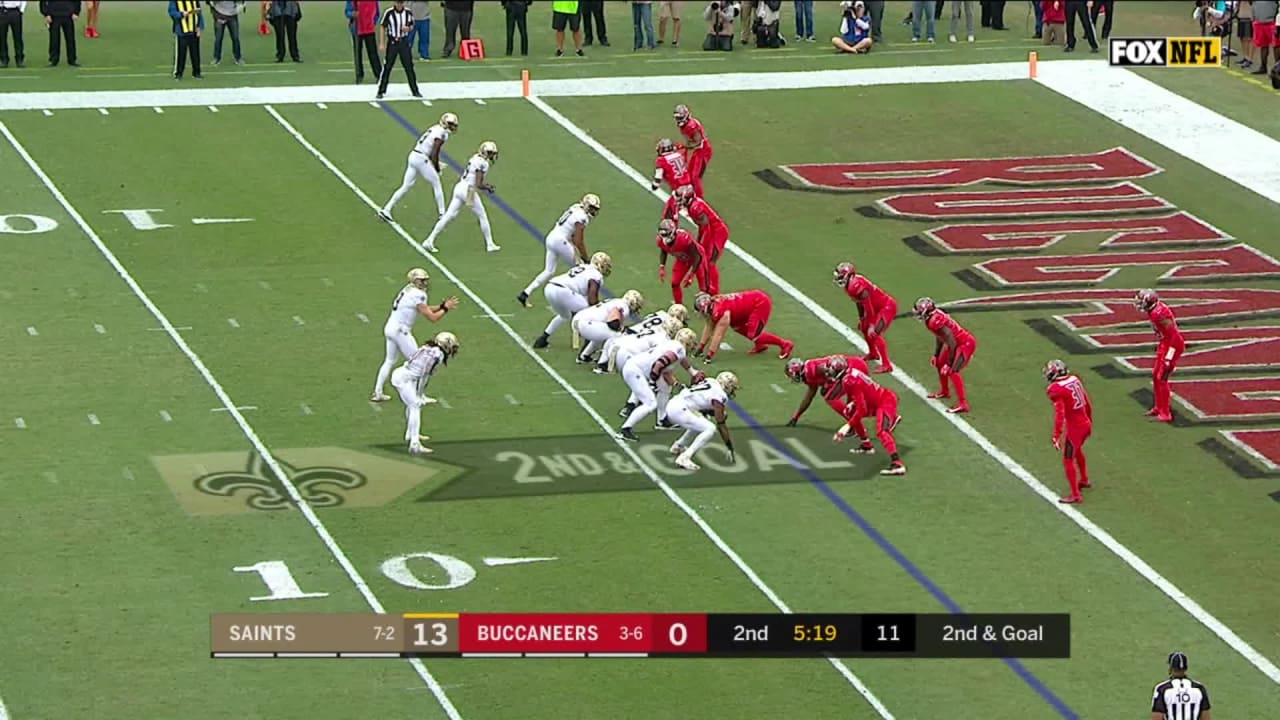 Jared Cook GETS UP for insane TD catch