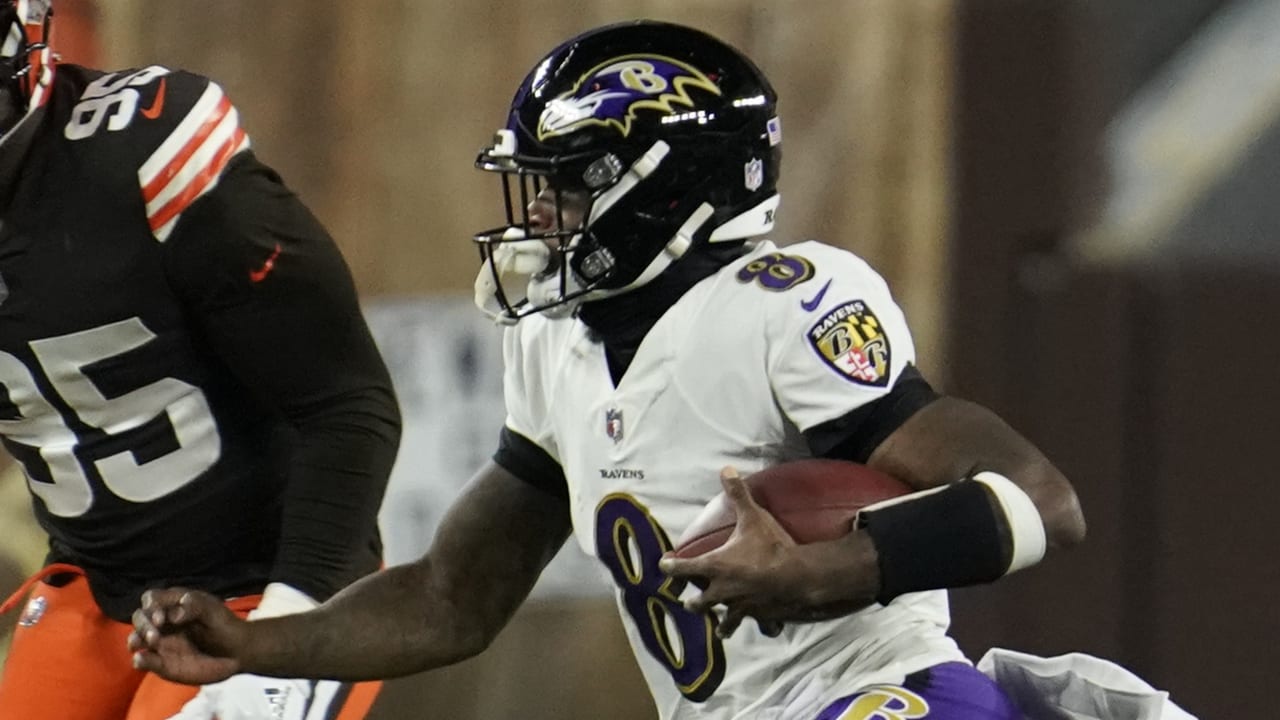Baltimore Ravens quarterback Lamar Jackson's speed on full display as ...