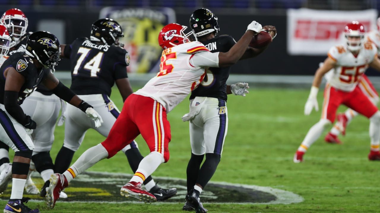 Kansas City Chiefs defensive tackle Chris Jones blindsides Baltimore ...